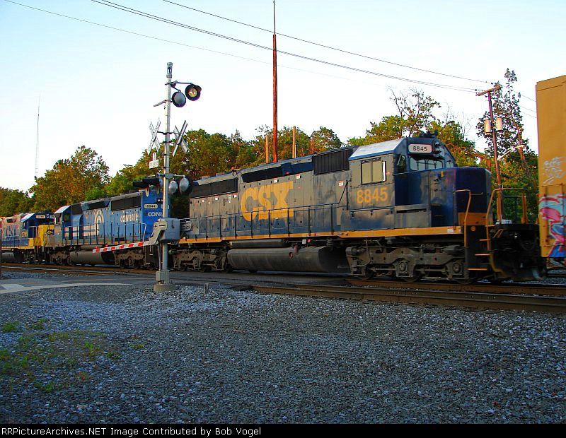 CSX 8845 and 8844
